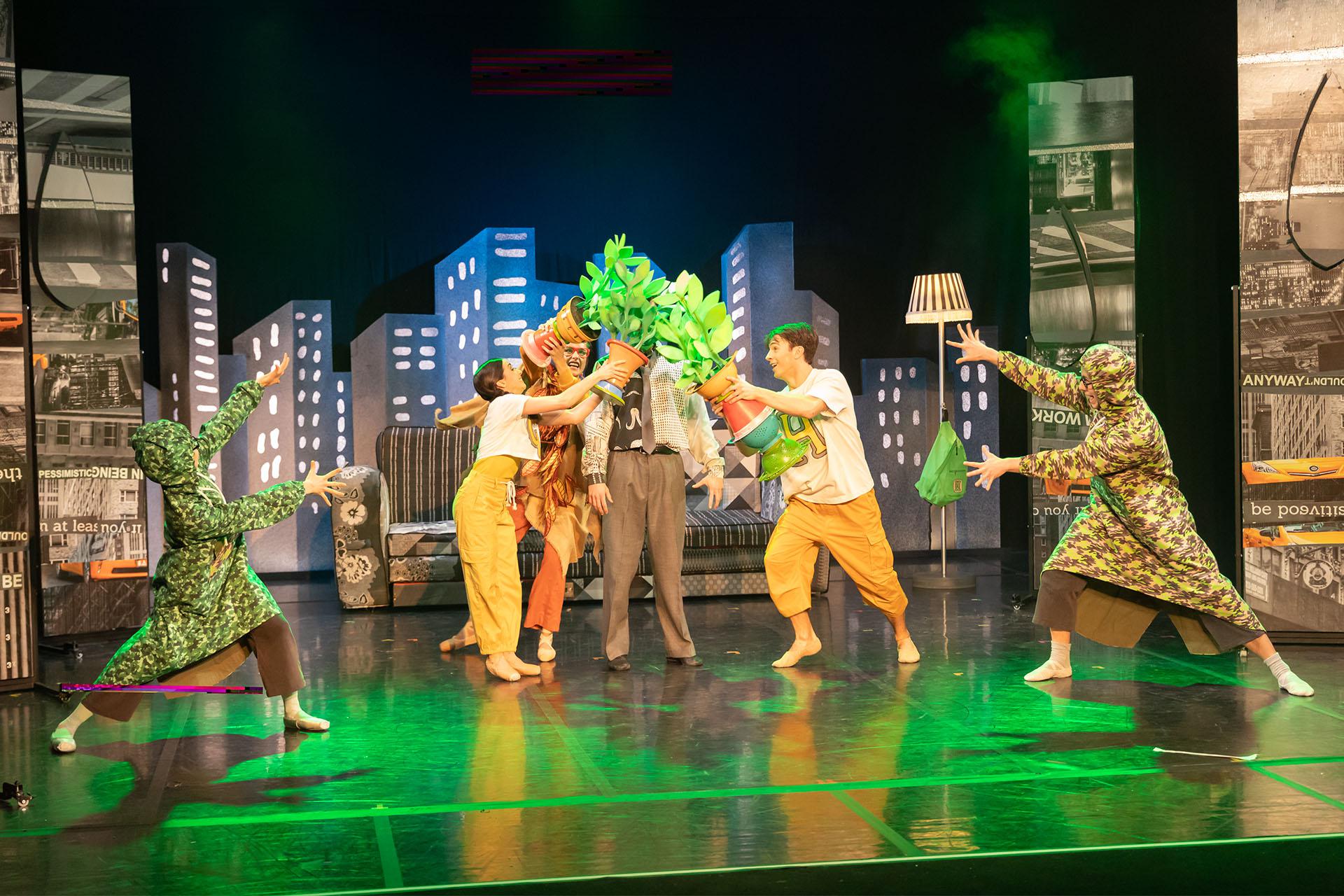 Hansel & Gretel Visual Story | Northern Ballet